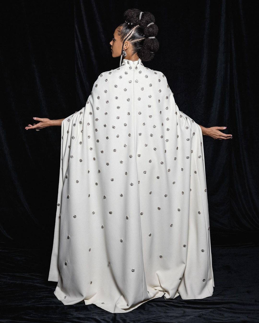 Alicia Keys Becomes The First Female Solo Artist to Reach One Billion ...